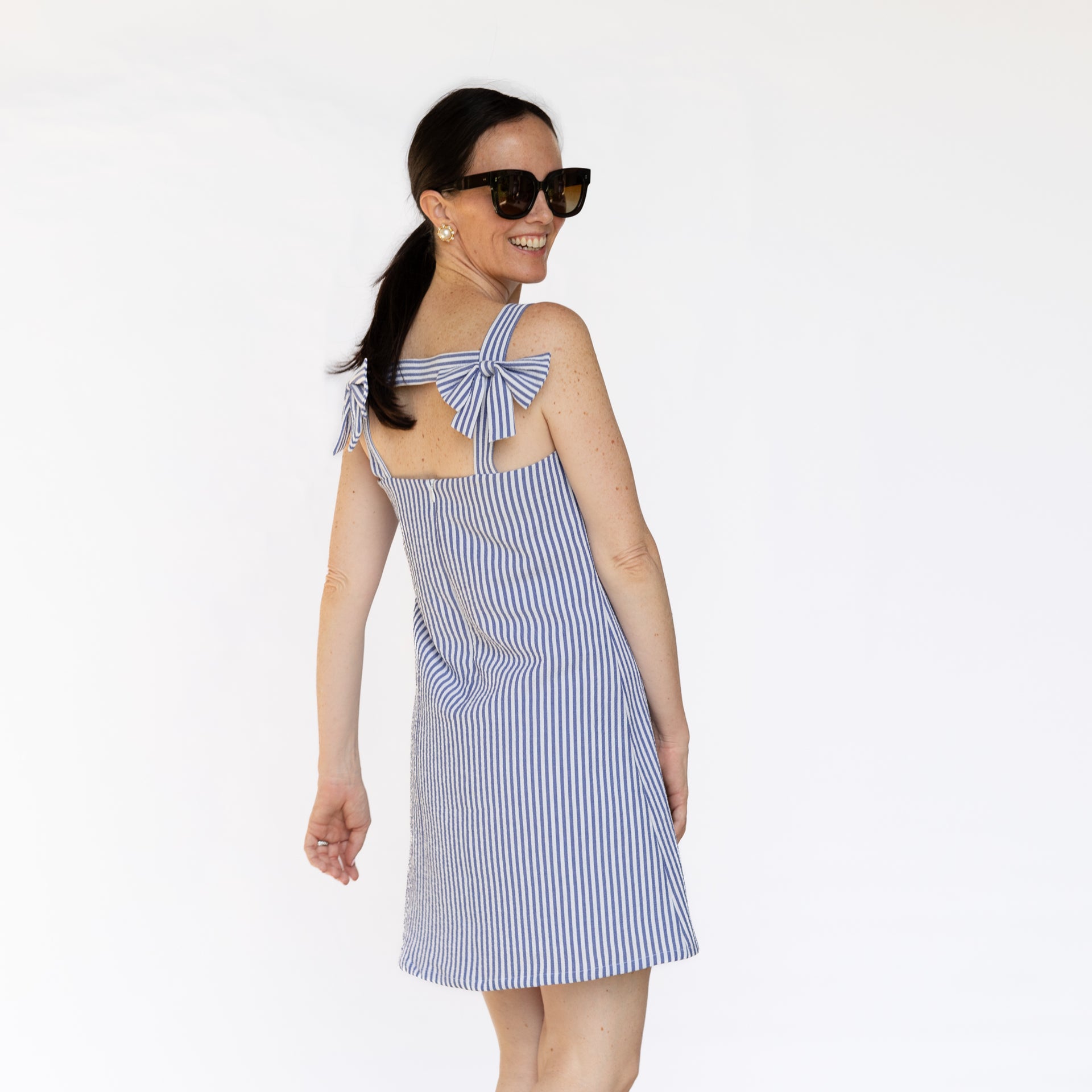 The Women's Shop – Henry Duvall